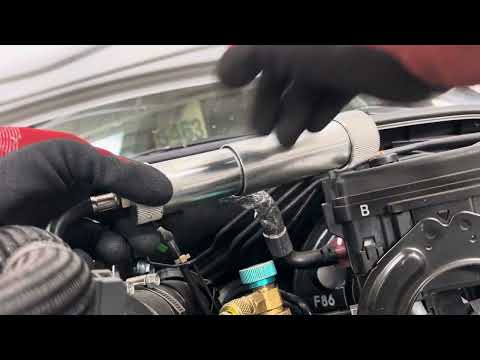 ND-12 REFRIGERANT OIL INJECTION, be careful where you add oil. Possible to damage compressor.