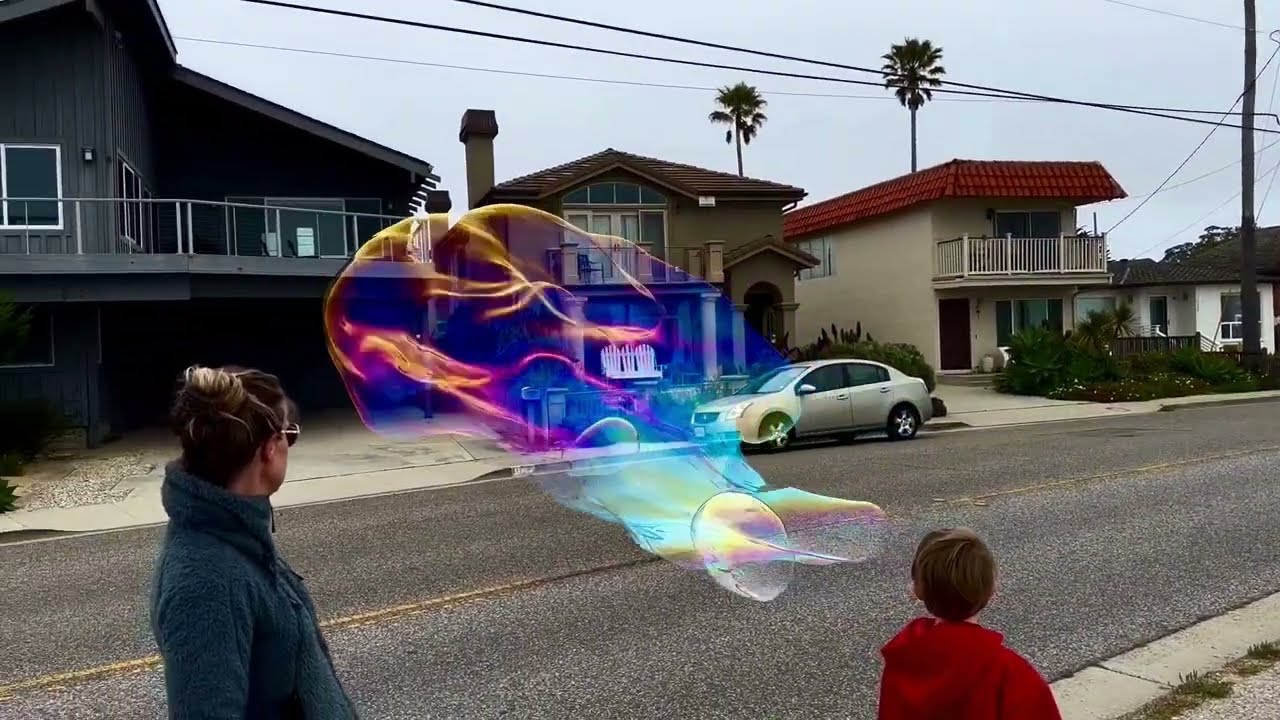 Biggest Hypergiant Bubbles I've Ever Made