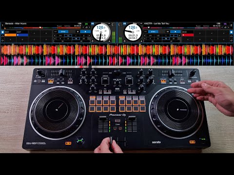 Pro DJ Does INSANE Tech House Mix on $279 DJ Gear!