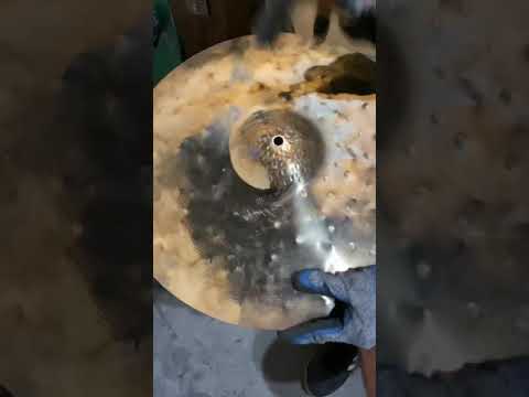 B8 cymbal reworked for more washy sound