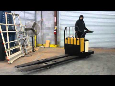 CROWN PE SERIES 8000LBS. CAPACITY ELECTRIC PALLET JACK,