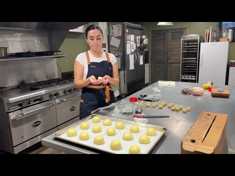 Pop-up Mexican bakery Colibrí Panadería on how to make conchas