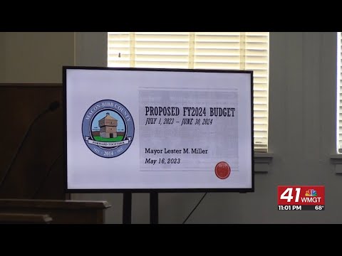 Macon-Bibb mayor proposes 2024 fiscal year budget with lower tax rate