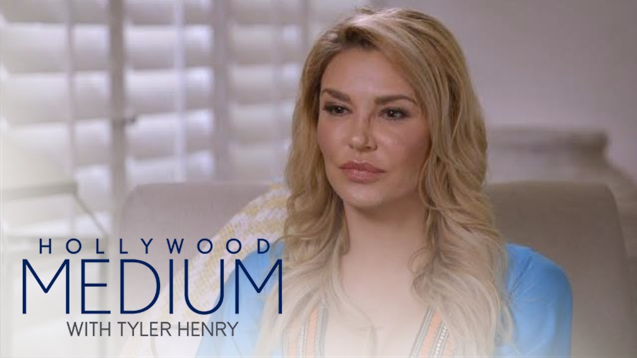 Brandi Glanville Shocked By Tyler's Spot-On Reading | Hollywood Medium with Tyler Henry | E!