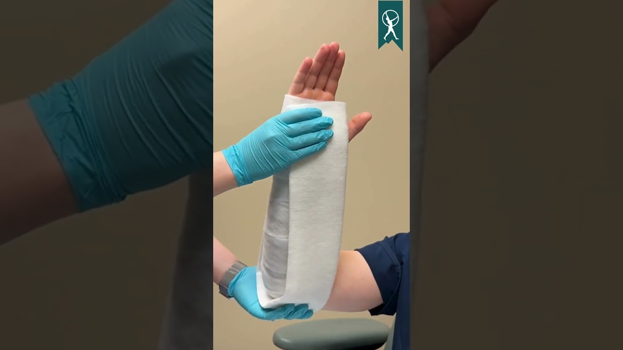Watch a sugar tong splint casting! #armcast #healthcareprofessionals #healthcaretips