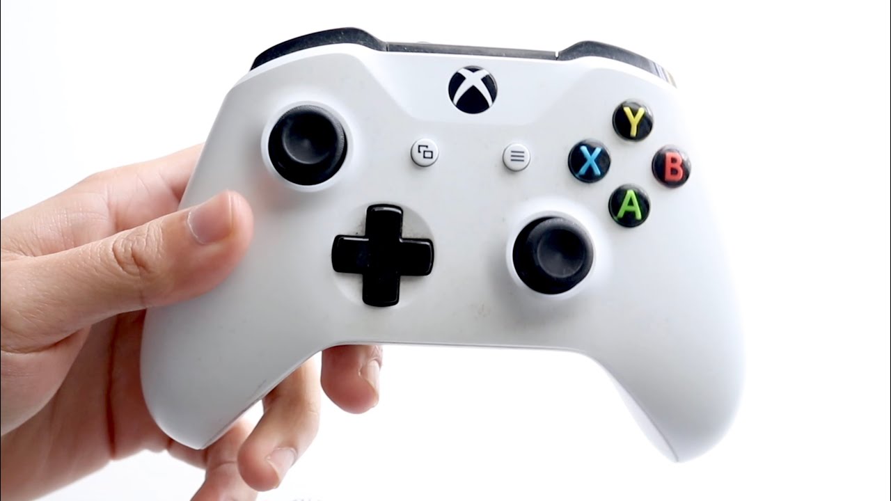 How To Charge Xbox One Controller!