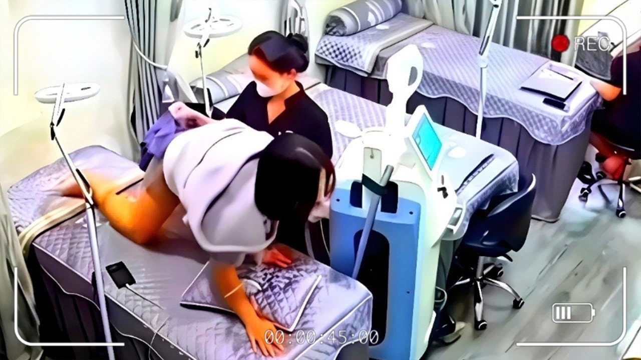 60 Real Life Shocking Moments Caught on CCTV – You Won’t Believe What Happens Nex #28