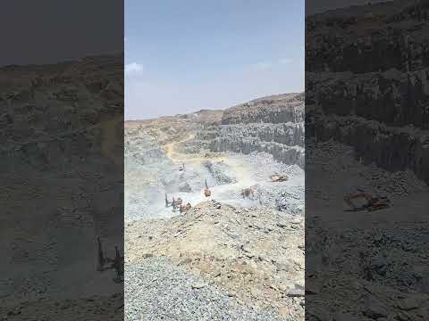 Gold mine 💛 in Najran Saudi Arabia #shortsfeed #geology #gold #goldmines #goldmining #geologist