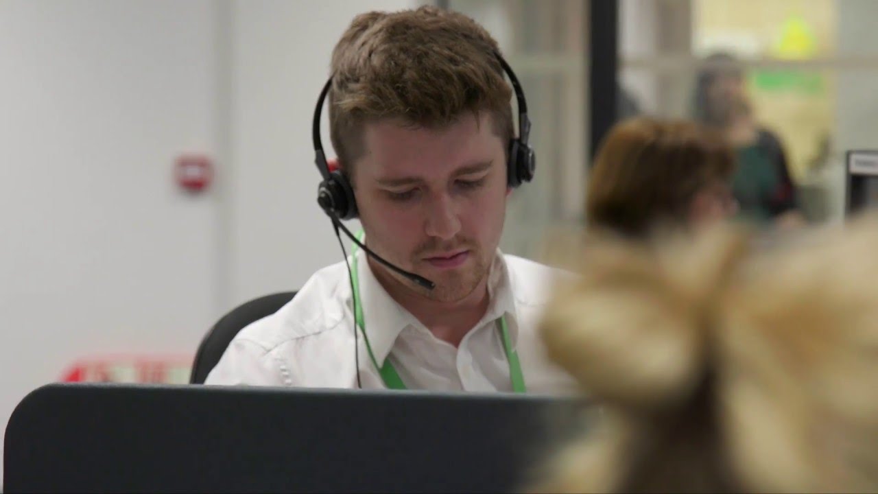 About our ChildLine volunteers - NSPCC