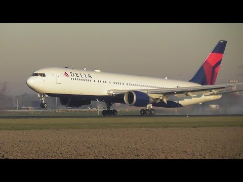 "Delta Airlines" Boeing 767-300ER WL At Schiphol Airport, Amsterdam (EHAM)
