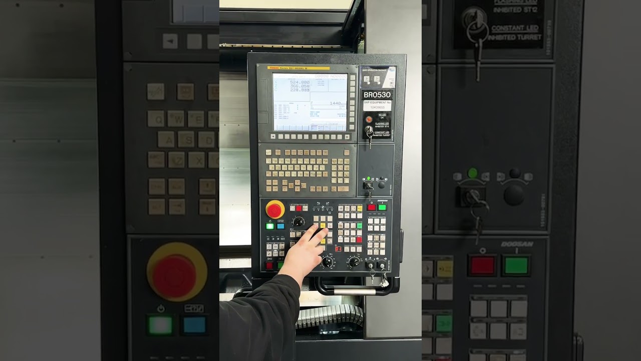 DOOSAN PUMA 4100 XLMB CNC lathe with C-Axis Drehmaschine Draaibank Fanuc 31i MACH4METAL  7395 1-4