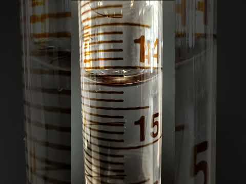 How to read a burette correctly. #chemistry #shorts #burette #titration