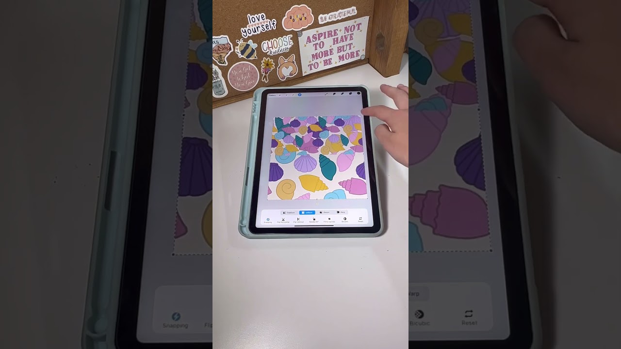 Seamless patterns on Procreate #ipaddrawing #seamlesspattern #procreatedesign #patternmaking