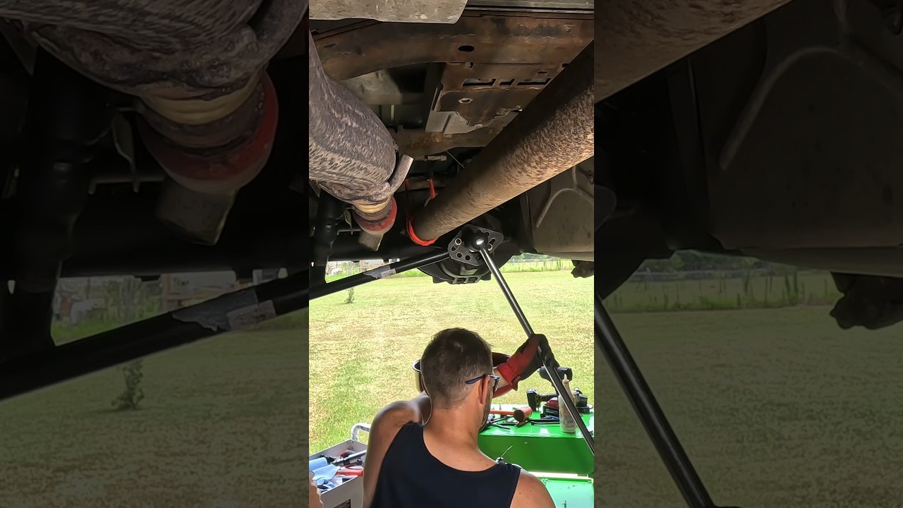 Pinion Preload Done WRONG KILLS Your Differential! ⚠ #shorts #axleoffroad #pinion #differential