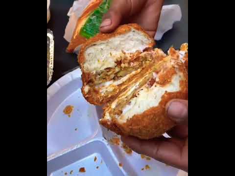 Crispy fried Burger!!#shorts#youtube#crispy#fried#cheese#foodology