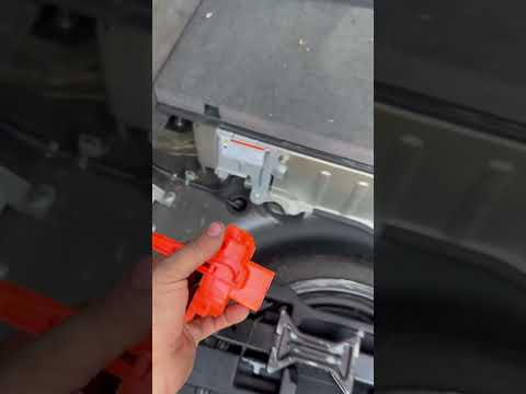 Code P0A0D on the 2004-2009 Prius