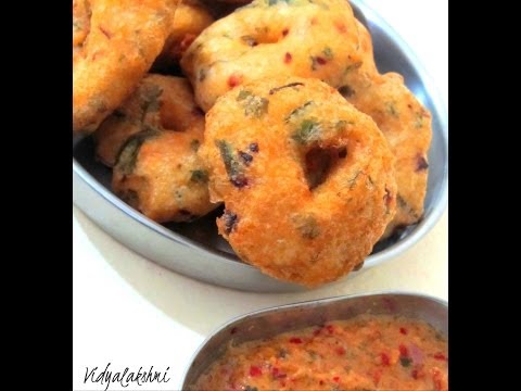 Medu Vadai/Spicy Indian Doughnuts