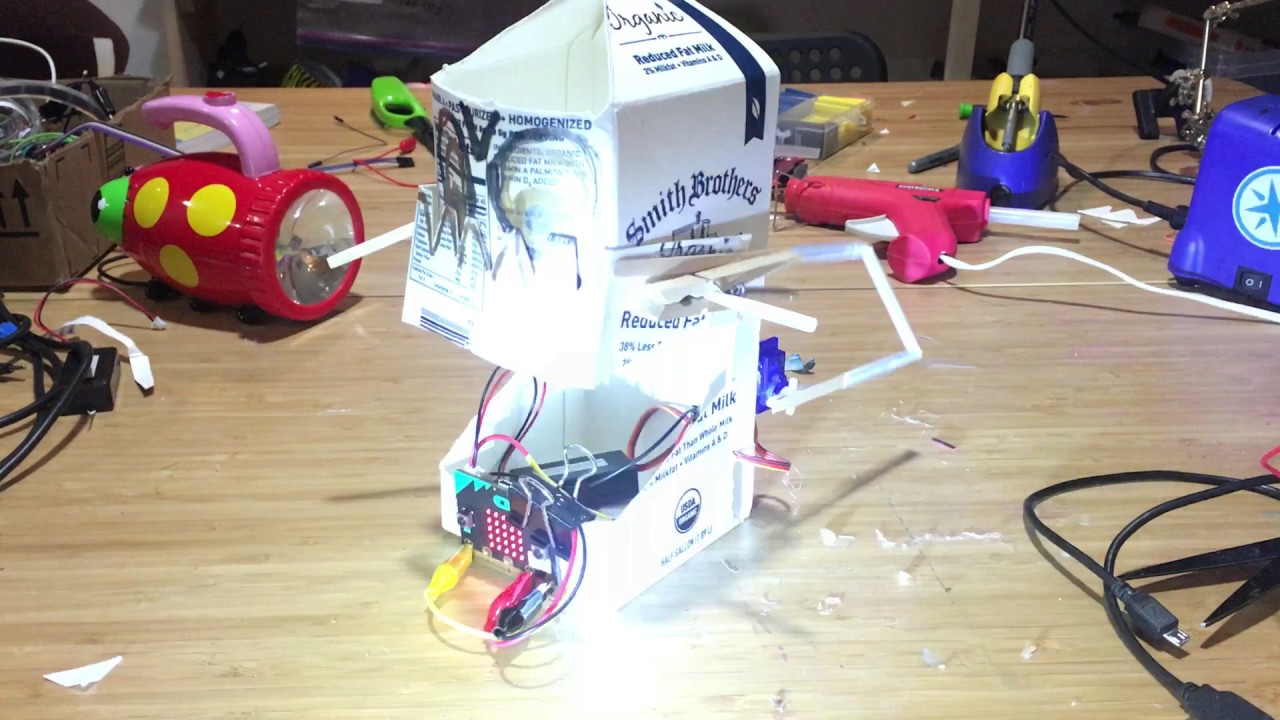 micro:bit milk jar robot - demo