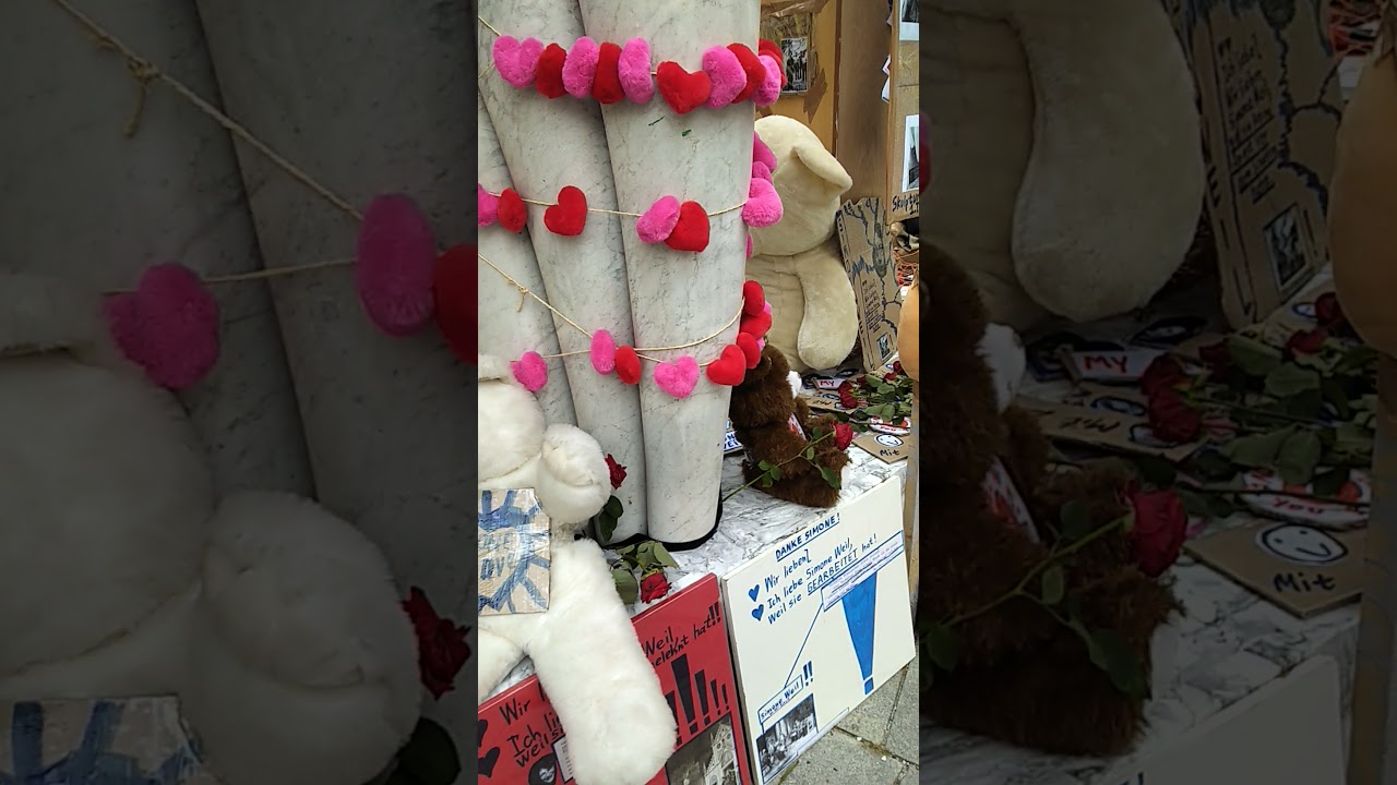 Thomas Hirschhorn, 