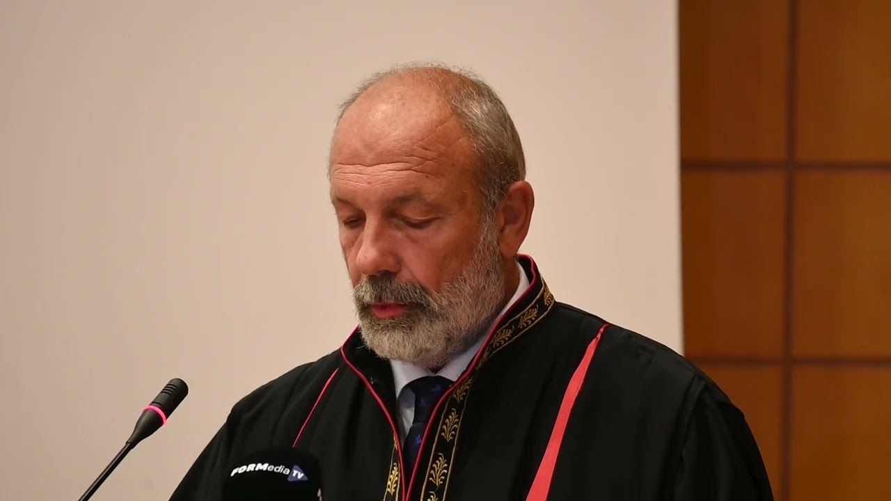 Λάρισα: Επίτιμος Διδάκτορας του Τμήματος Ιατρικής του Πανεπιστημίου ...