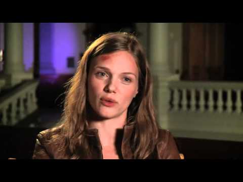 "NEW" JJ ABRAMS REVOLUTION: "CAST INTERVIEWS"