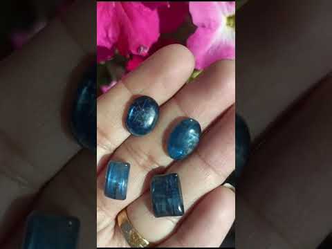 Blue kyanite gems
