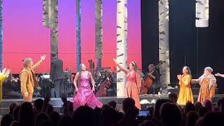 Into The Woods Final Broadway Curtain Call @ St. James Theatre (1/8/2023)