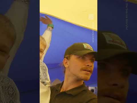 Massive Ukrainian Flag Displayed in Sydney, Australia