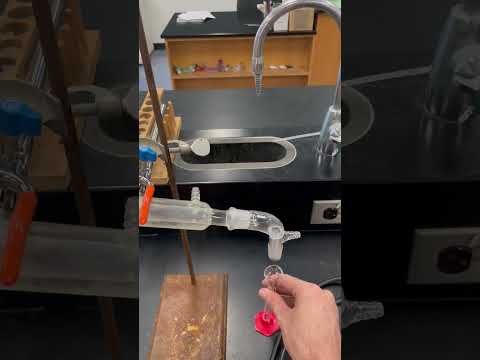 Simple Distillation - Organic Chemistry Lab Glassware Set Up and Tips