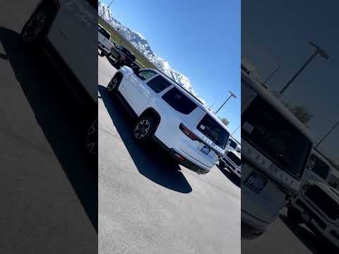 Way Better Than The Chevy Suburban! 2023 Jeep Wagoneer L