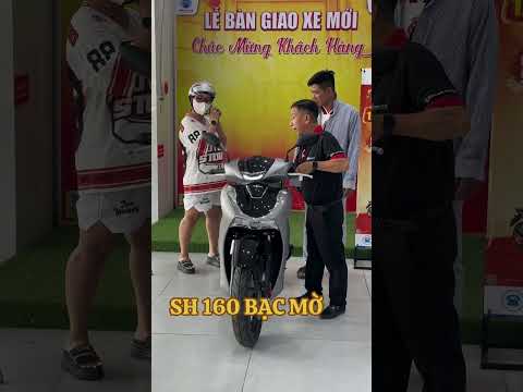 SH 160 PHIÊN BẢN THỂ THAO - MÀU BẠC NHÁM MỜ 2025