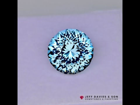 11.69ct Aqua. blue Sapphire - pulled Czochralski