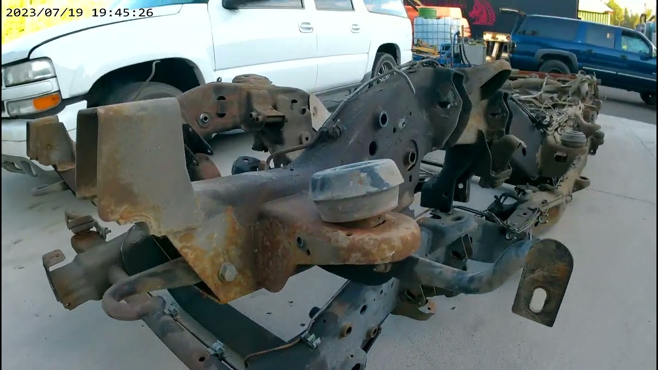 GMT800 Suburban/Yukon XL/Escalade EXT Frame Differences 1500/2500