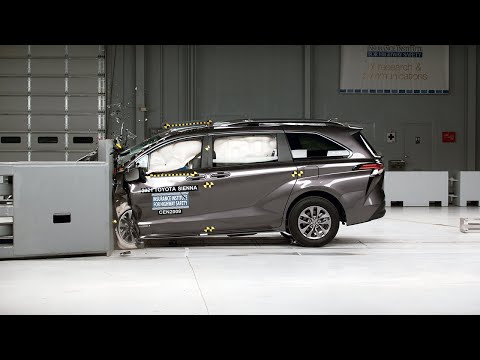 NHTSA and IIHS Crash Test Safety Ratings Explained
