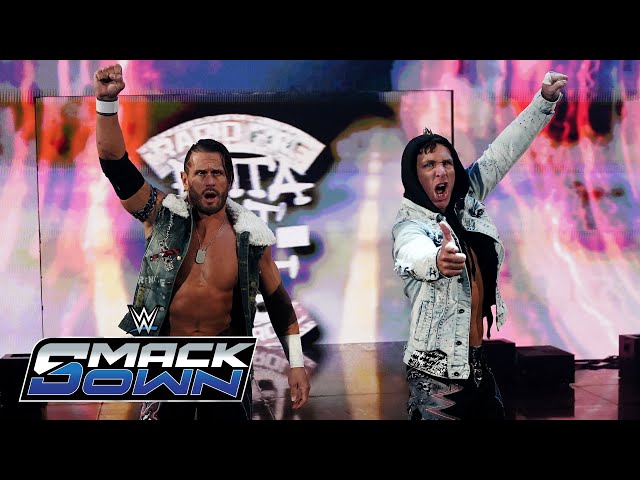 "I was too scared to sign a wrestling contract" - SmackDown star ...