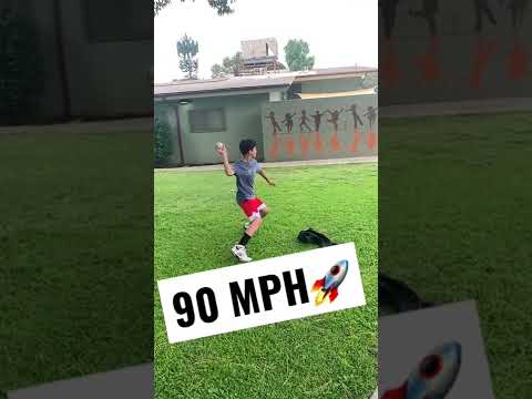 12 YEAR OLD KID PITCHING AT 90 MPH UNBELIEVABLE!!???? #shorts #mlb #baseball #pitching #worldrecord