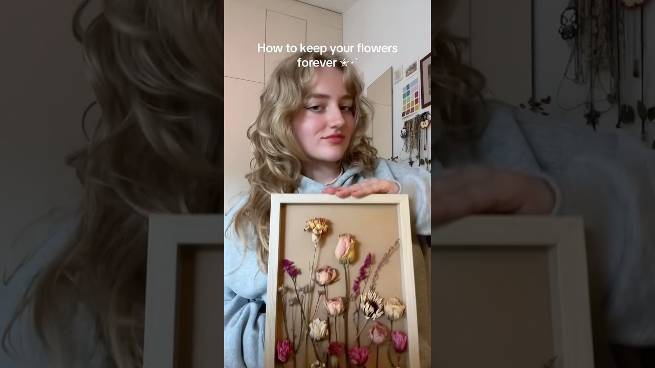 Cara paling lucu untuk mengawetkan buket bunga Anda 🤍bunga kering dalam bingkai foto #bungakering...