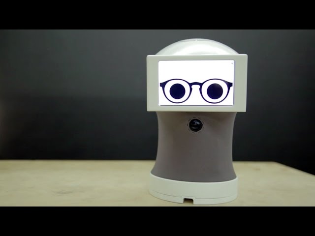 This Robot Communicates Only in Animated Gifs - Nerdist