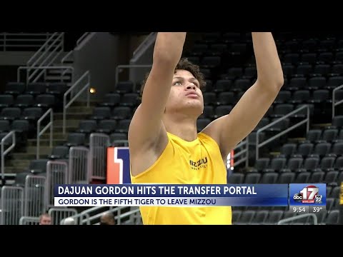 Former Mizzou forward commits to Arkansas
