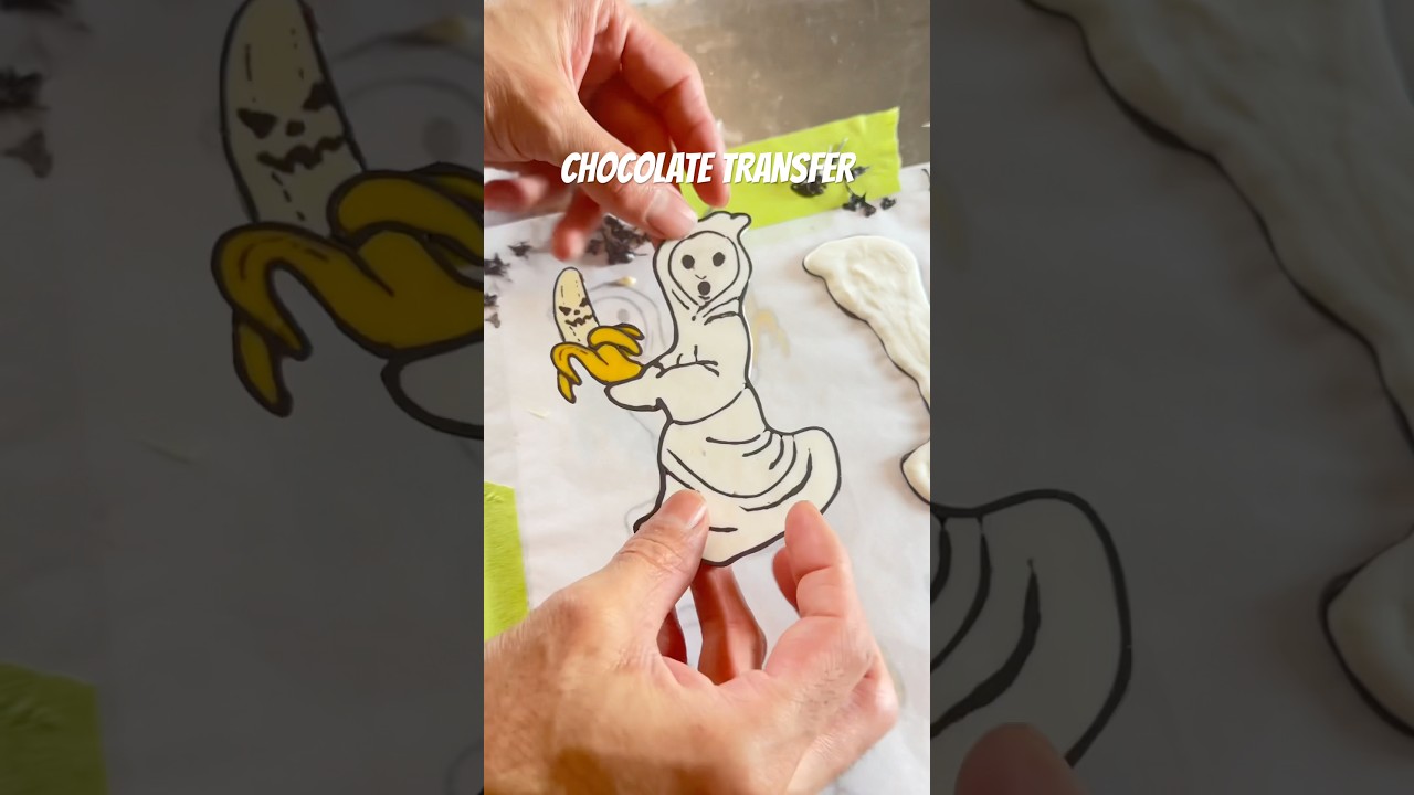 Spooky Chocolate Transfer! Boonana cakes!