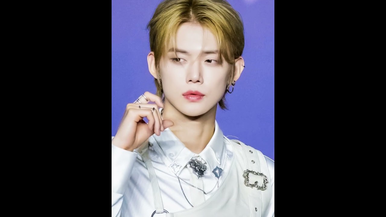 Let’s try the Word on Beat challenge! But wait.. What’s that?😶#txt # ...