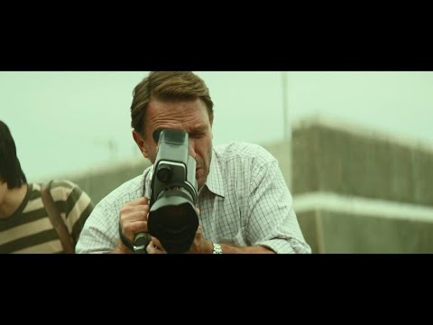 A Taxi Driver | Jürgen Hinzpeter recording everything |