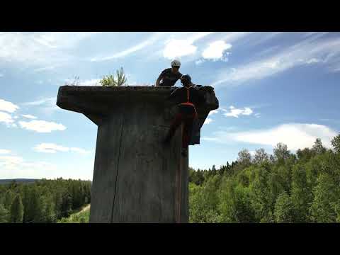 Lek med vertikal betong - och ett par snรถren..