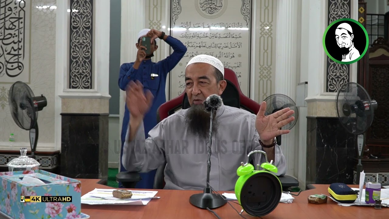 Menghina Islam Adakah Wajib Dibunuh ? - Ustaz Azhar Idrus