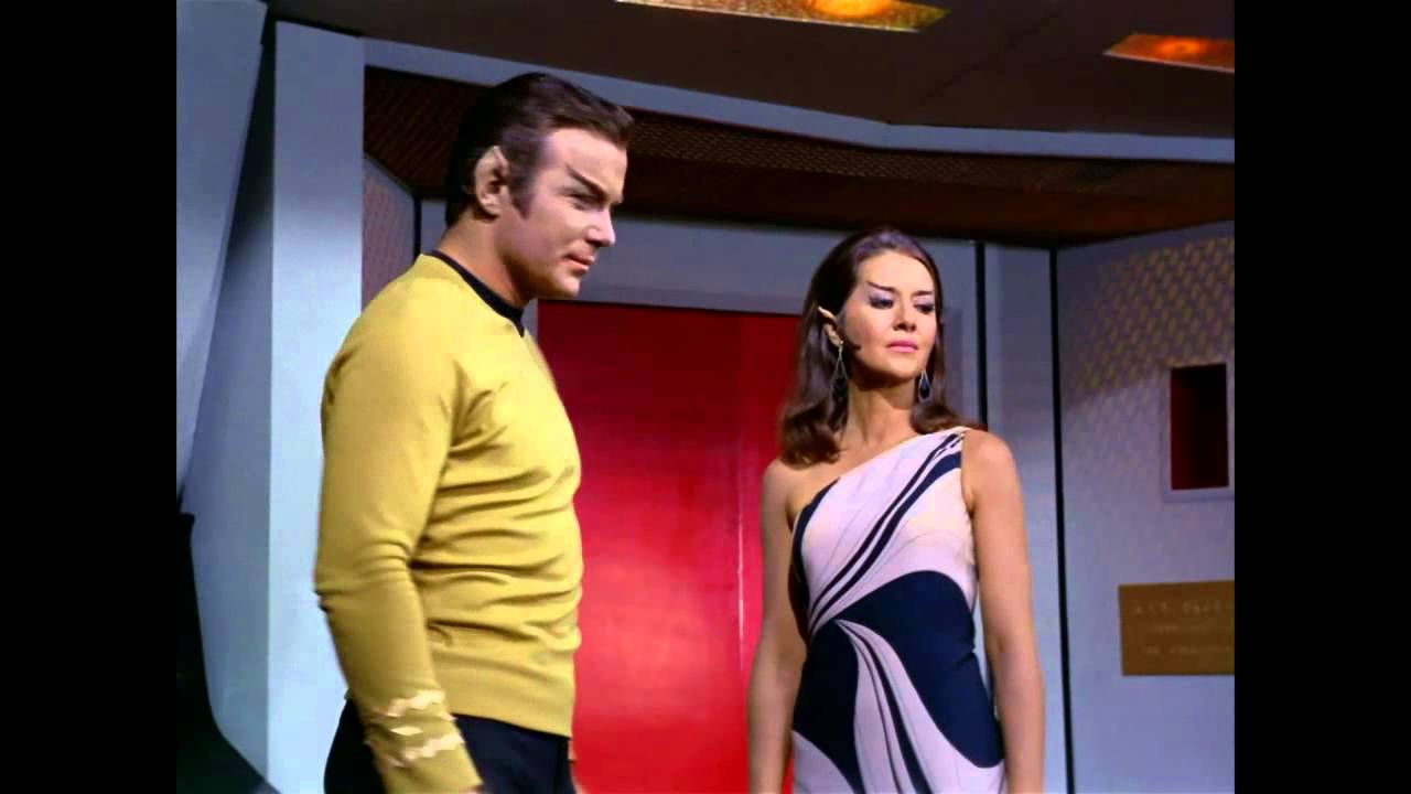 Star Trek - Throw The Switch