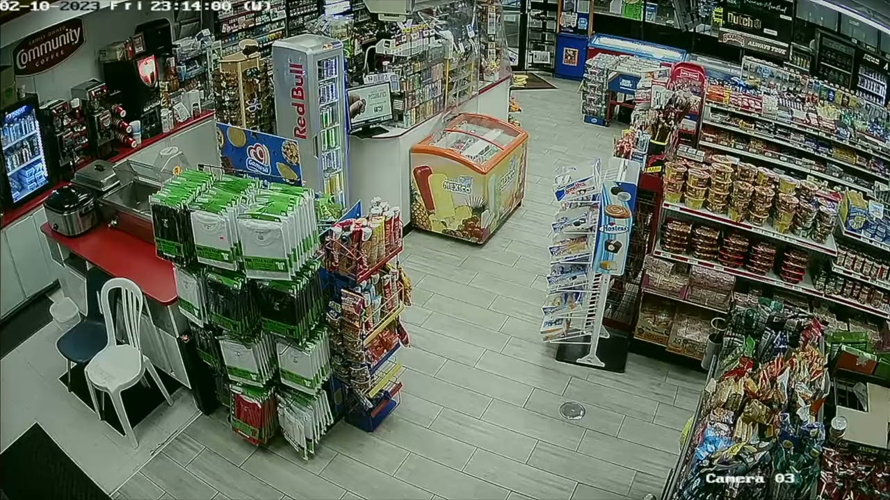 Three suspects rob Round Rock convenience store at gunpoint