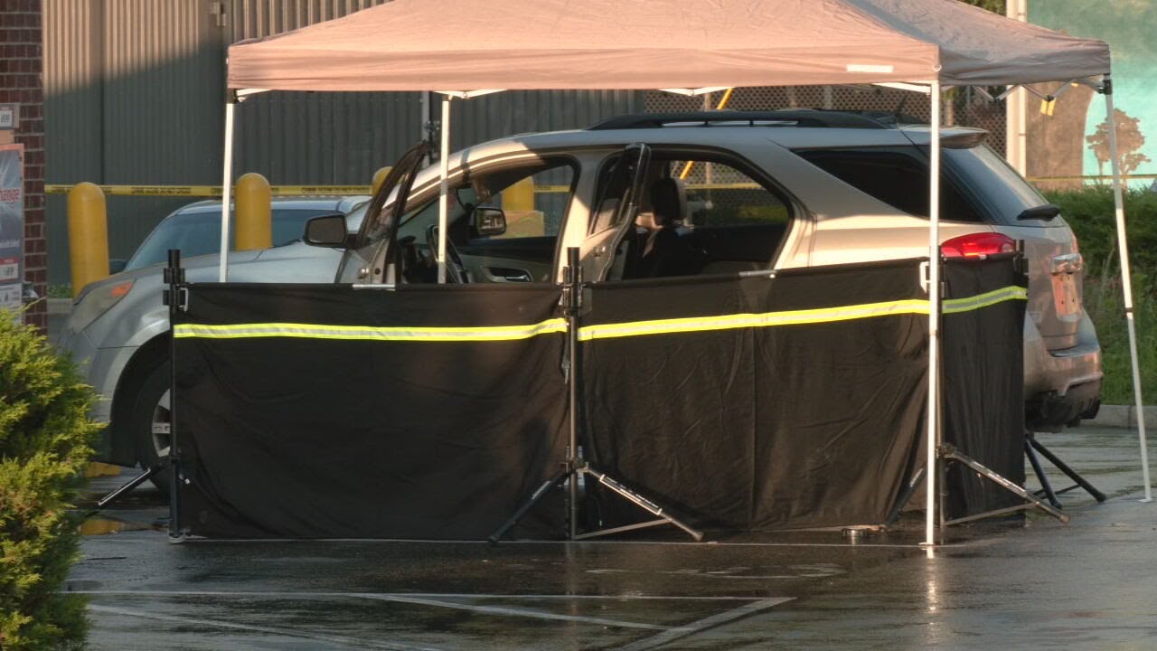 1 man dead after gas station shooting on West Broadway, Louisville police say