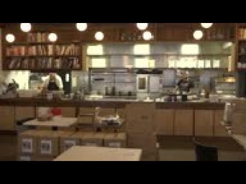Restaurants struggle to adjust during Virus crisis