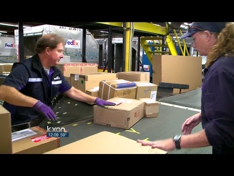 FedEx company hits "peak week" for shipping