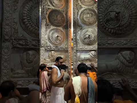 Jagannath temple Puri door opening ritual 🙏💕🥺 #viral #like #lord #jagannath